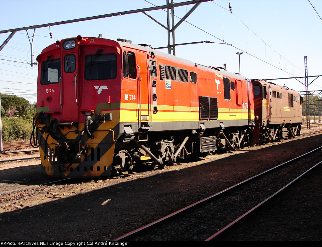 TFR Class 18E 18-714 (Series 2)